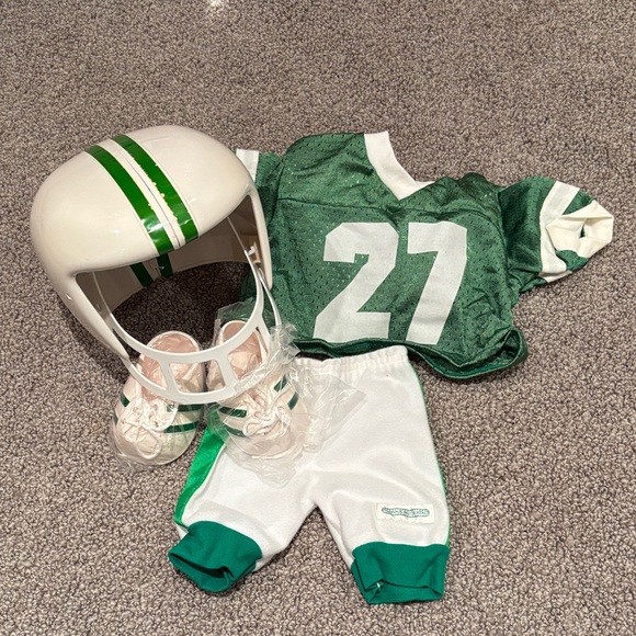 Cabbage Patch Kids | Toys | Vintage Cabbage Patch Kids Football Outfit ...
